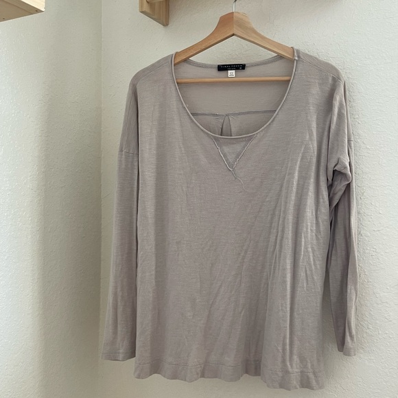 Final Touch | Tops | Light Grey Long Sleeve | Poshmark